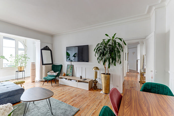 Appartement à vendre - Chamalières, Royat - 3 pièces - 2 chambres