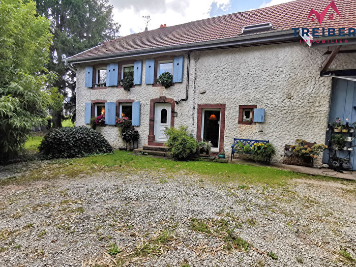 Maison à vendre - Bessoncourt - 7 pièces - 5 chambres