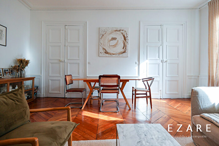 Appartement à vendre - Dijon, Centre-ville - 5 pièces - 3 chambres