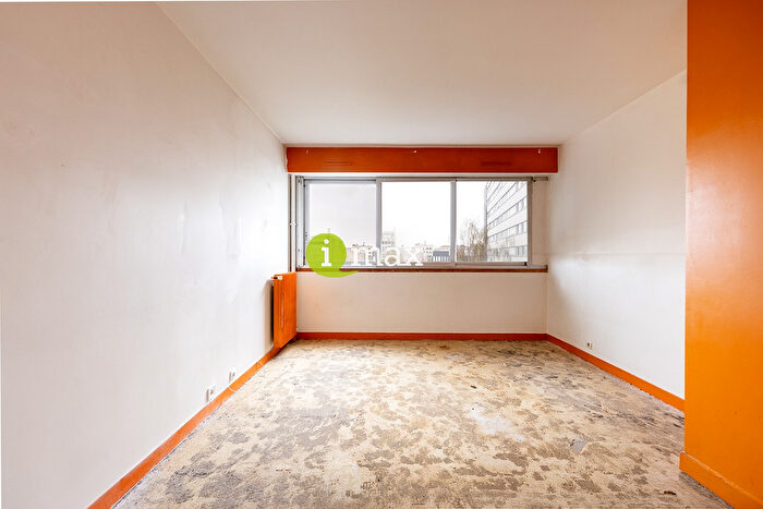 Appartement 2 pièces à vendre - Clichy, République, Victor Hugo