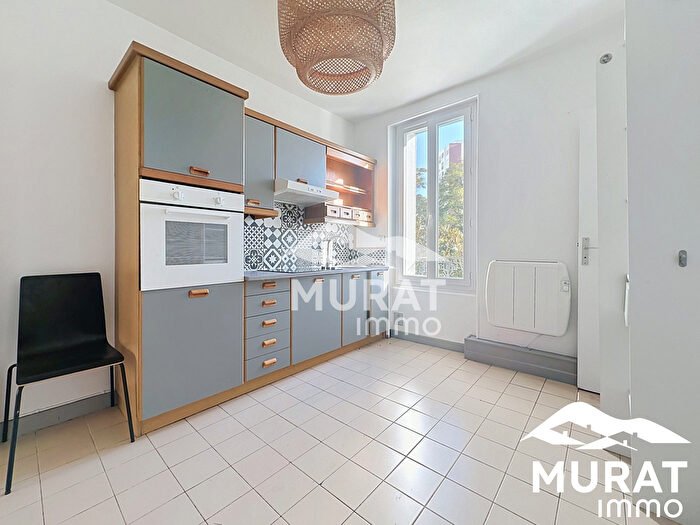 Clermont-Ferrand, Vallières, Sallins, Poncillon : Appartement 5 pièces à vendre