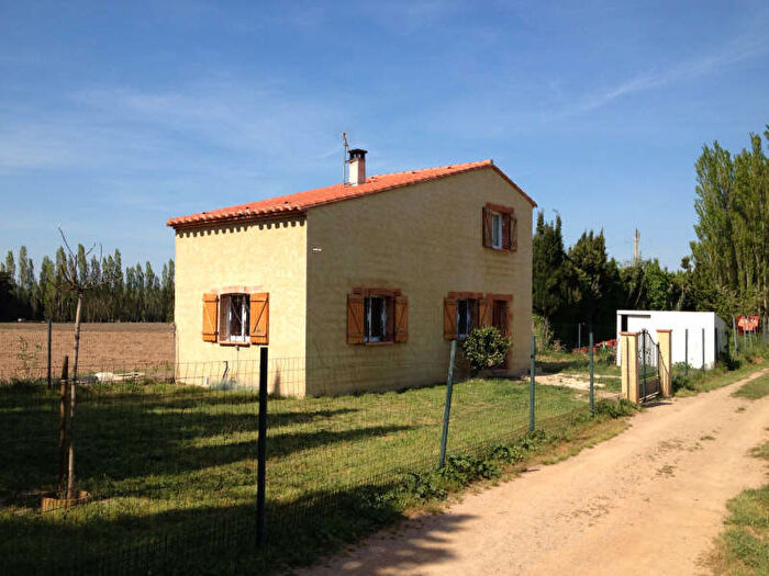 Corbère-les-Cabanes : Maison 3 pièces à louer