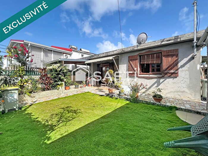 Sainte-Anne : Maison 4 pièces à vendre