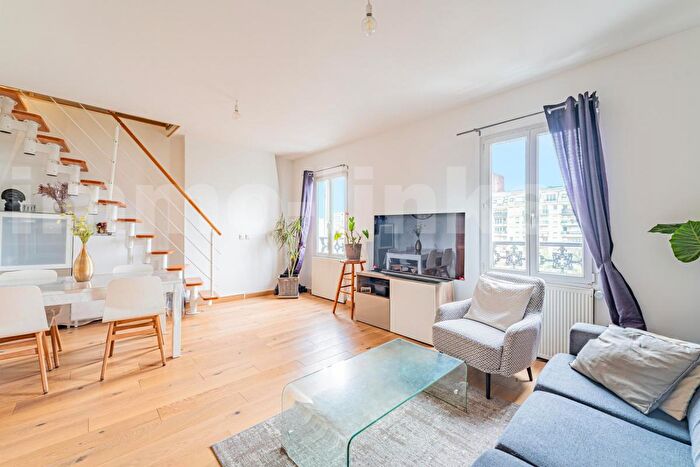 Appartement à vendre - Charenton-le-Pont, Centre ancien - 3 pièces - 2 chambres