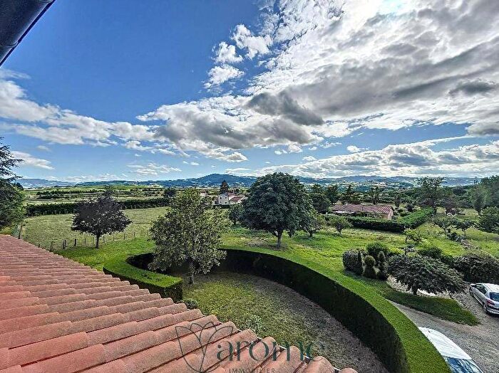 Appartement à louer - Bully - 4 pièces - 3 chambres