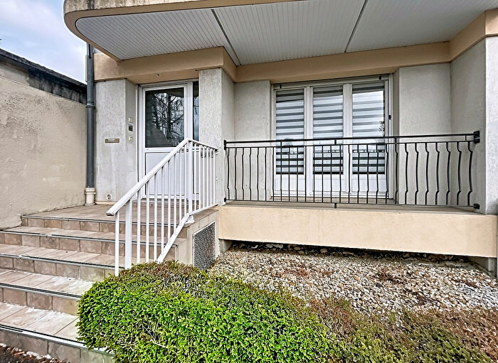 Appartement 4 pièces à vendre à Mayenne, Sud Ouest
