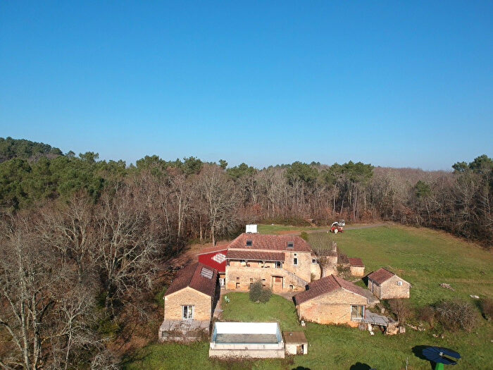 Maison à vendre - Puy-lévêque - 6 pièces - 3 chambres