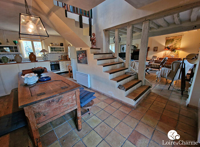 Maison à vendre - Chaumont-sur-Loire - 6 pièces - 5 chambres