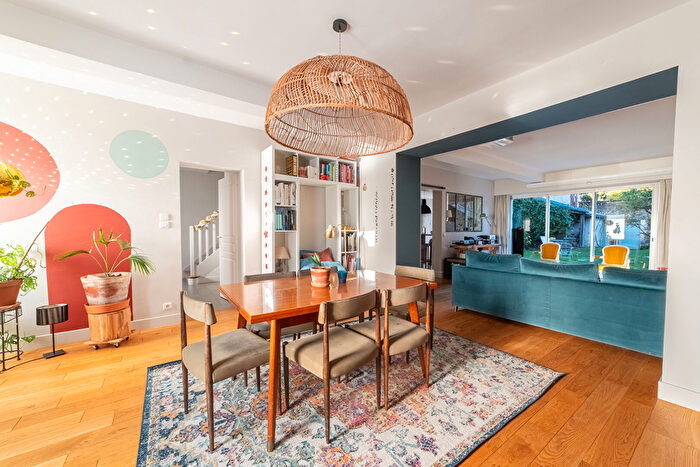 Maison à vendre - Nantes, Saint-Clément, Jardin des plantes, Caserne Lamoricière - 9 pièces - 7 chambres