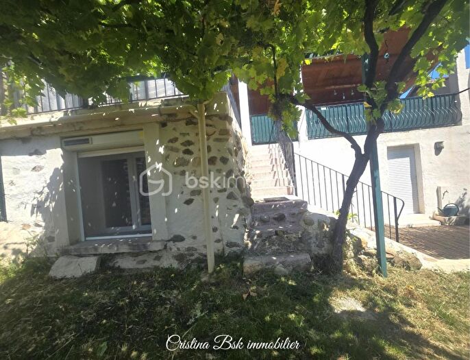 Maison 4 pièces à vendre à Mison
