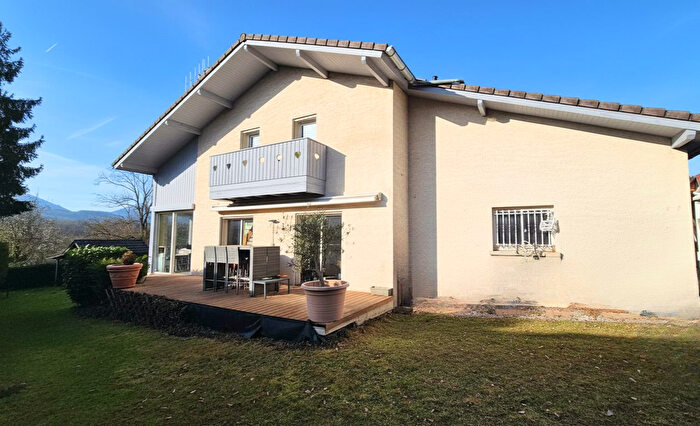 Maison à vendre - Reignier-Ésery - 6 pièces - 5 chambres