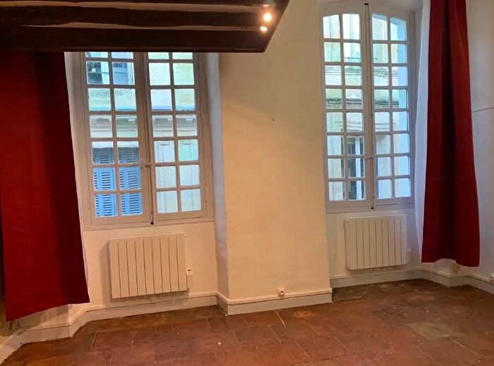 Bordeaux, Saint-Christoly : Appartement 2 pièces à louer
