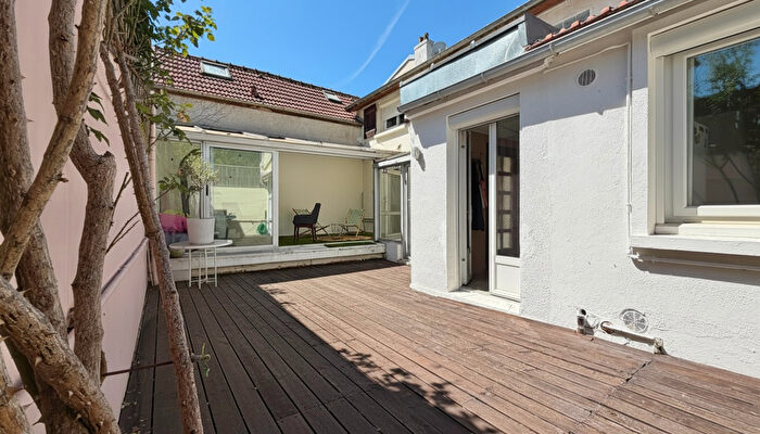 Maison 5 pièces à Corbeil-Essonnes, Nacelle, Papeterie, à vendre