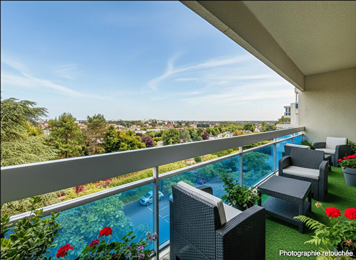 Appartement à vendre - Cholet, Bretagne - 5 pièces - 3 chambres