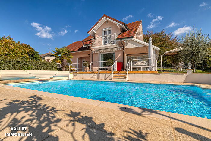 Maison à vendre - Saint-Martin-Bellevue - 5 pièces - 4 chambres