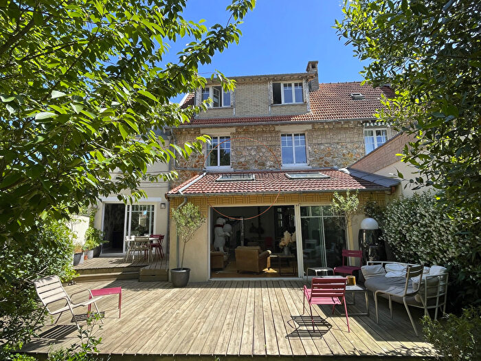 Maison 9 pièces à vendre - Le Chesnay, Saint-Antoine de Padoue