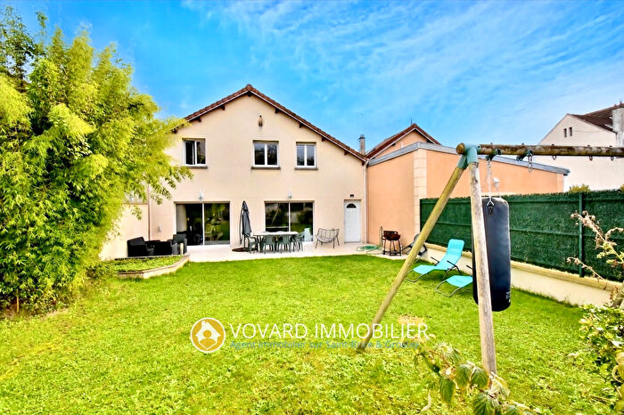 Maison 6 pièces à Saint-Brice-sous-Forêt, Centre-ville, Clos, à vendre
