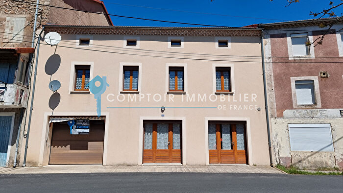 Maison 7 pièces à Lanarce, à vendre