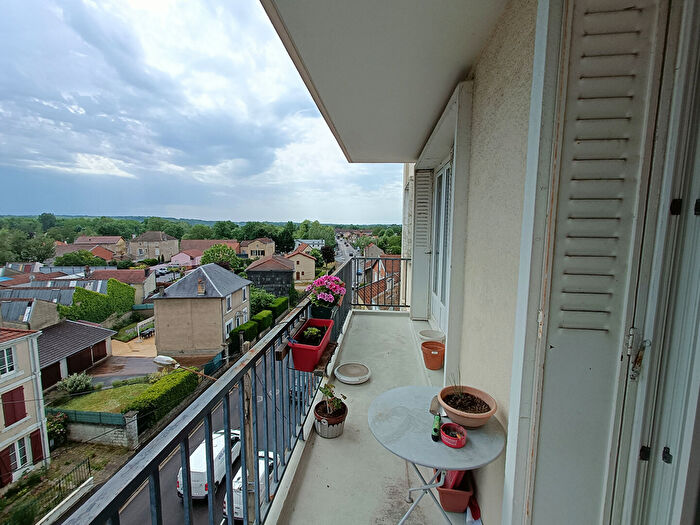 Appartement à vendre - Saint-Dizier, Gigny, Centre-ville - 3 pièces - 2 chambres