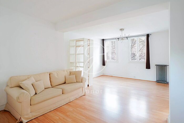 Appartement à vendre - Paris e , Simplon, Poissonniers - 2 pièces - 1 chambre