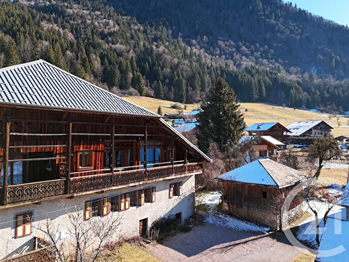 Maison à vendre - Saint-Jean-dAulps - 9 pièces - 7 chambres