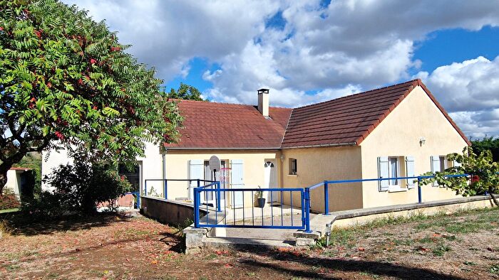 Maison 6 pièces à Nailly, à vendre