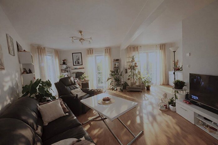 Appartement à louer - Royallieu, Compiègne - 3 pièces - 2 chambres