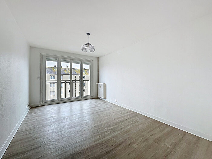 Appartement à louer - Caen, Chemin Vert - 2 pièces - 1 chambre