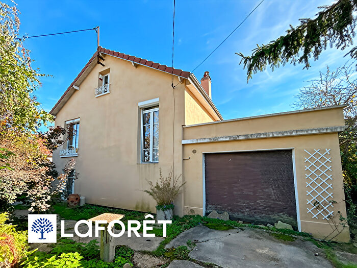 Maison à vendre - Sainte-Geneviève-des-Bois, Georges Pitard - 5 pièces - 2 chambres