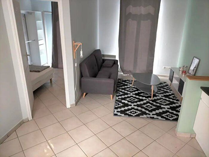 Appartement à louer - Perpignan - 2 pièces - 1 chambre