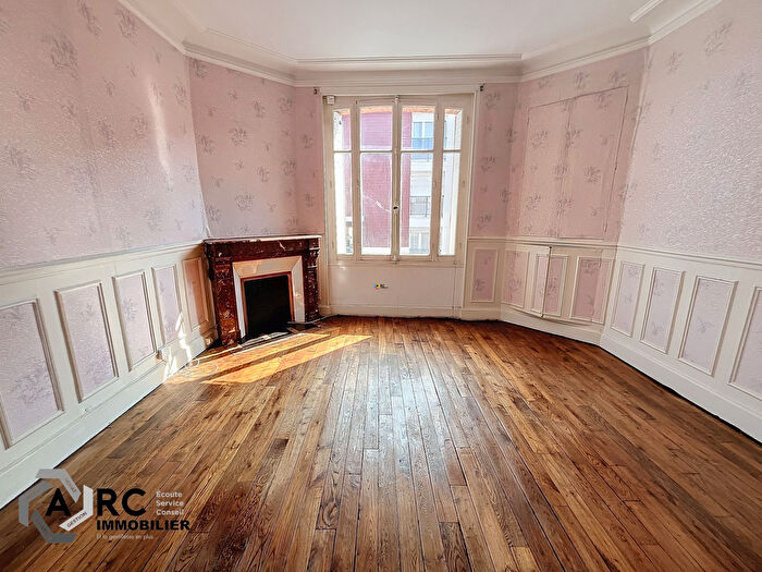 Maison à vendre - La Chapelle-Saint-Mesmin - 8 pièces - 2 chambres