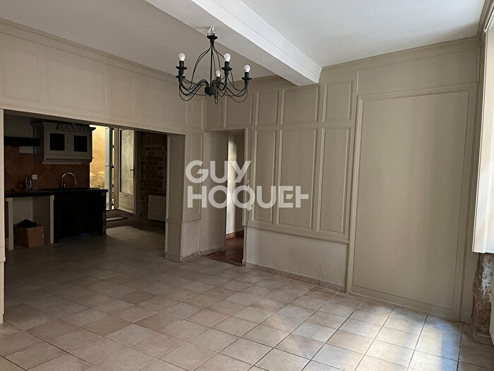 Appartement à louer - LIsle-sur-la-Sorgue, Centre-ville - 3 pièces - 2 chambres