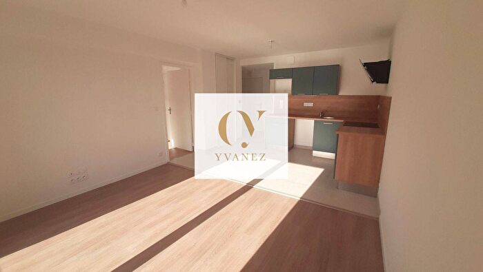 Appartement à louer - Saint-Erblon - 2 pièces - 1 chambre