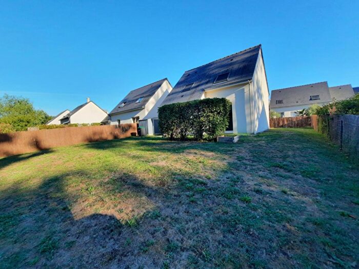 Monts : Maison 4 pièces à louer