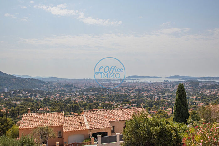 Maison à vendre - Toulon, La Chapelle, Saint-André - 5 pièces - 4 chambres