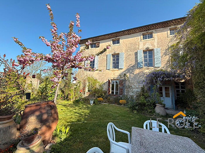 Maison à vendre - Saint-Paul-Trois-Châteaux - 9 pièces - 5 chambres