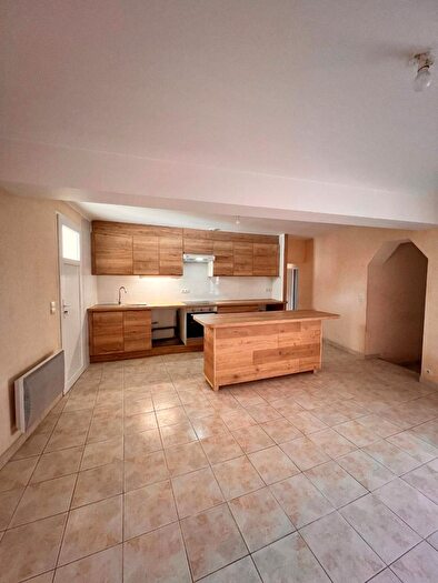 Appartement à louer - Damiatte - 4 pièces - 3 chambres