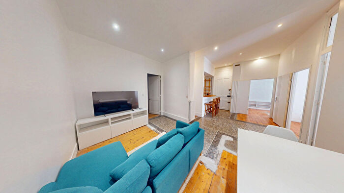 Grenoble, Berriat : Appartement 5 pièces à louer