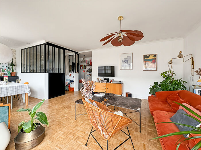 Appartement 4 pièces à Quartiers Nord-Est, Jeanne d'Arc, à vendre