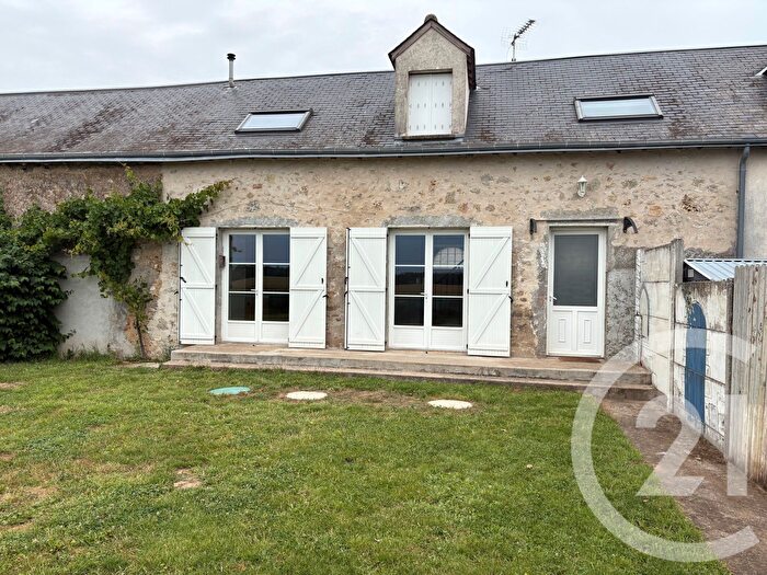 Tigy : Maison 3 pièces à louer