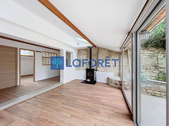 Maison à louer - Chavenay - 2 pièces - 1 chambre