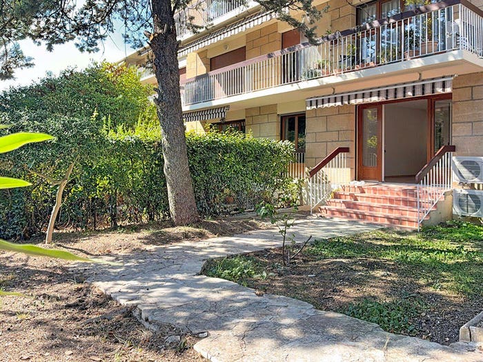 Appartement 3 pièces à Centre Ville, Aix-en-Provence, à louer