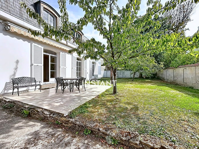 Maison 6 pièces à vendre - Créteil, Bords de Marne