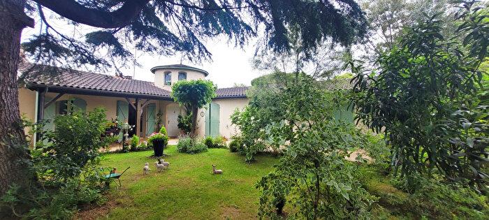 Maison à vendre - Bergerac - 8 pièces - 3 chambres