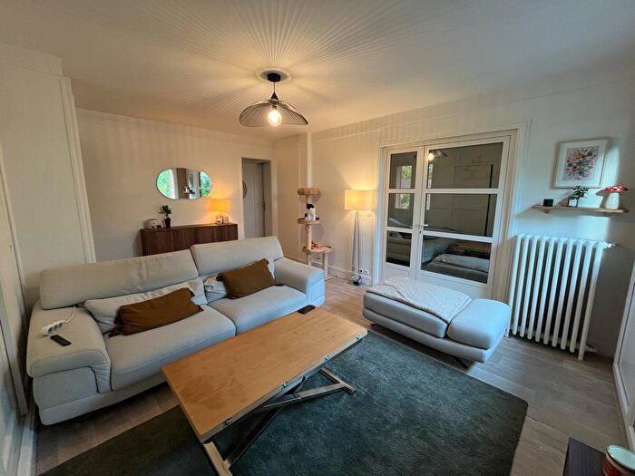 Appartement 2 pièces à Le Raincy, Gare, à vendre