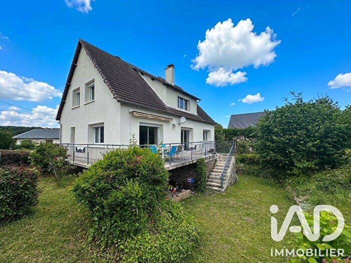 Maison 9 pièces à Arnières-sur-Iton, à louer