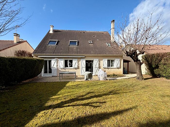 Maison à vendre - Saint-Germain-lès-Corbeil - 7 pièces - 4 chambres