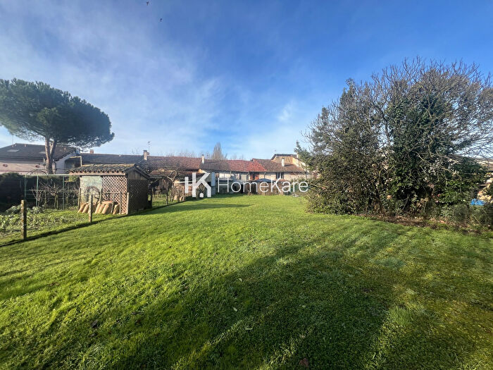 Maison à vendre - LIsle-en-Dodon - 2 pièces - 1 chambre