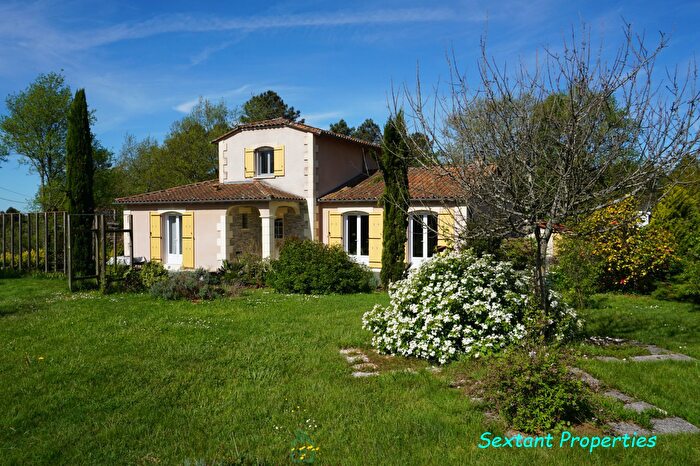 Maison à vendre - Saint-Romain-et-Saint-Clément - 5 pièces - 4 chambres