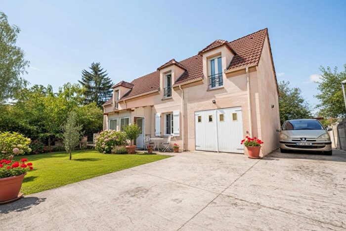 Maison 6 pièces à vendre - Corbeil-Essonnes, Robinson